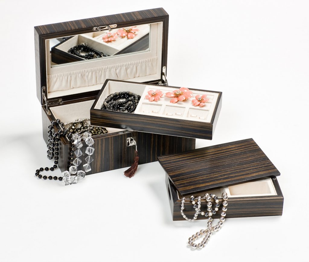 Almost Essential Christmas Gifts Selection | Almost Essential